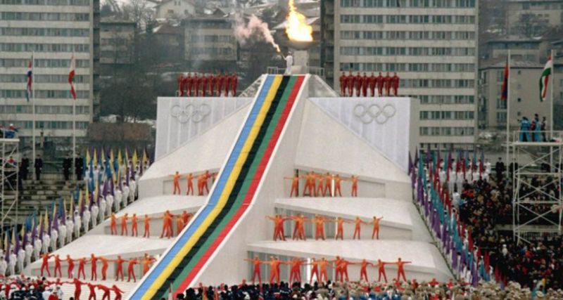 Na današnji dan prije 38 godina u Sarajevu su otvorene Zimske olimpijske igre : Radio Velkaton