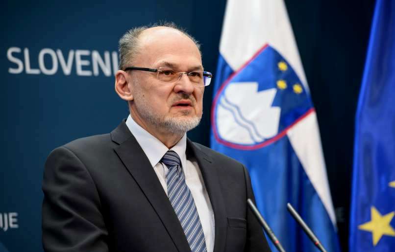 Kacin: Hrvatska će se brzo naći na crvenoj listi : Radio Velkaton