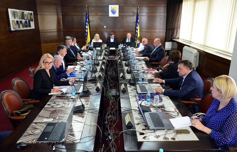 U Sarajevu sjednica Vlade Federacije BiH : Radio Velkaton