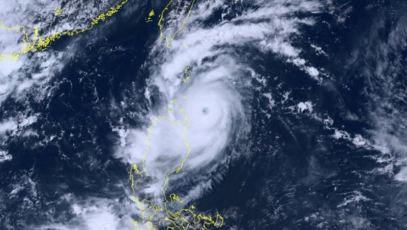 Tajfun pogodio Hong Kong: Više od 50 ljudi završilo u bolnici : Radio ...