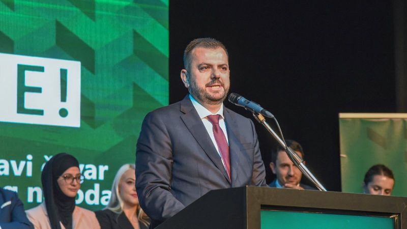 Ćorović: Laž je da Bošnjačka stranka ne želi Srbe u Vladi Crne Gore ...