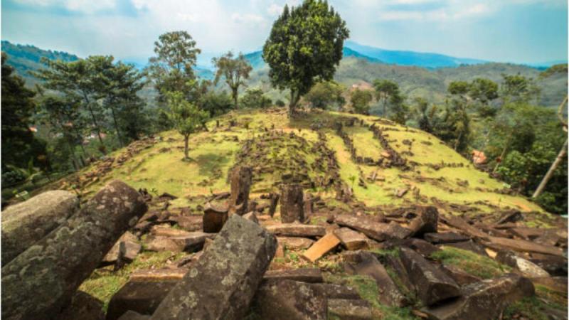 Podzemna piramida u Indoneziji najstarija monumentalna struktura na ...
