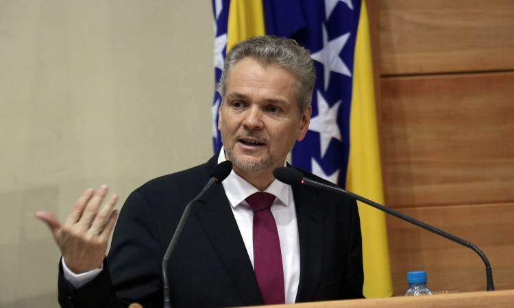 Satler u posjeti Mostaru i Širokom Brijegu : Radio Velkaton