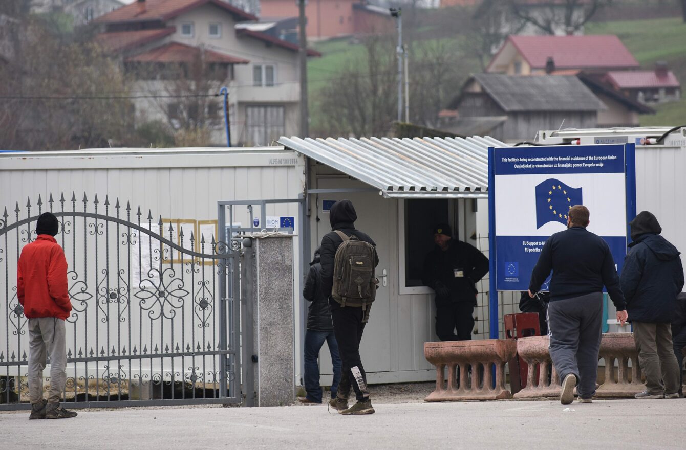 U prihvatnim centrima trenutno oko 1.400 migranata, sve se kraće ...