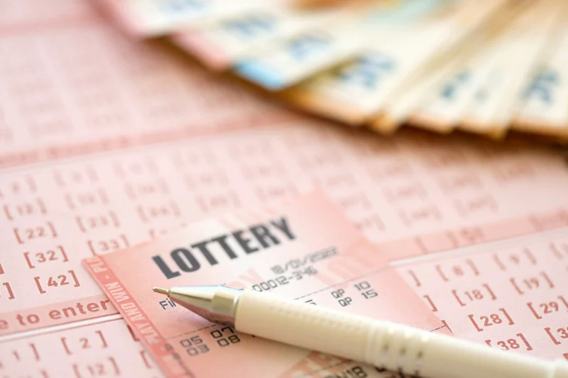 Amerikanka kupila loto listić na koji je zaboravila, kasnije je ...