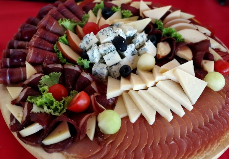 Kako da fenomenalno složite mezu : Radio Velkaton